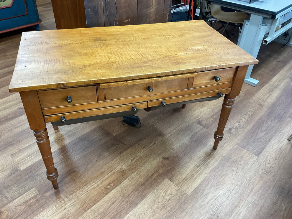 Antique tiger maple bakers - possum table – Cottonwood